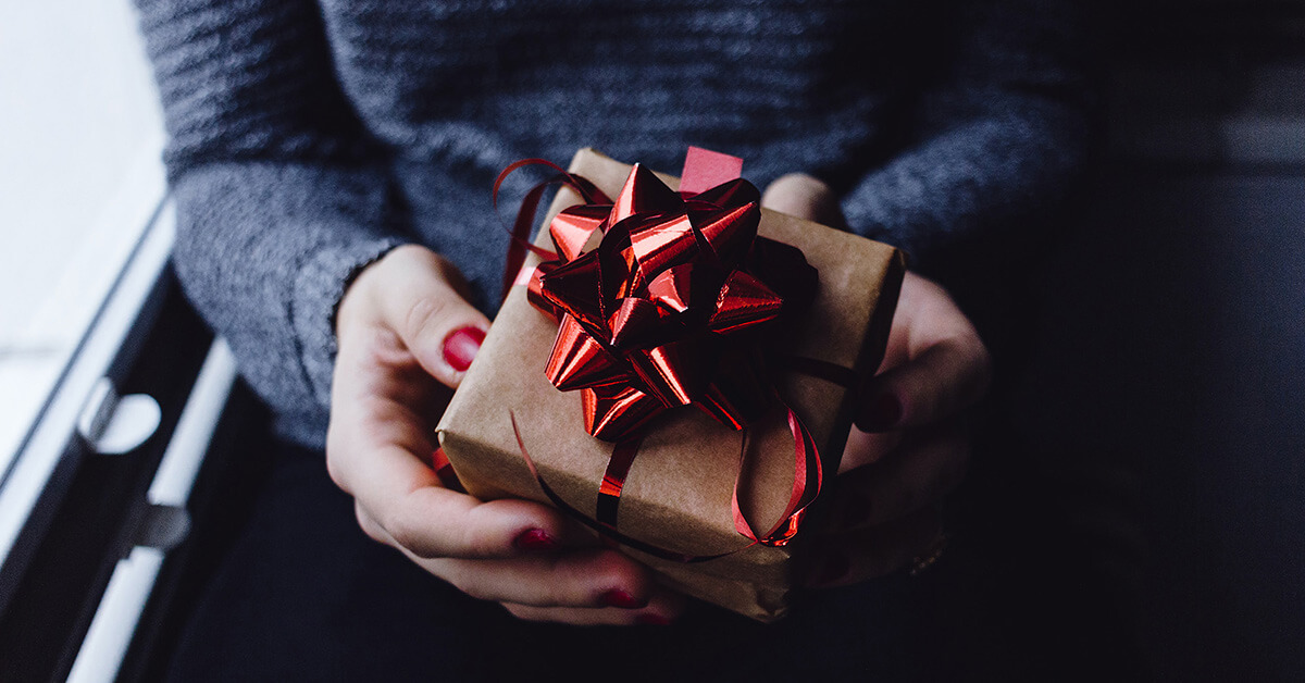 Where Does the Word “Gift” Come From? – Cado
